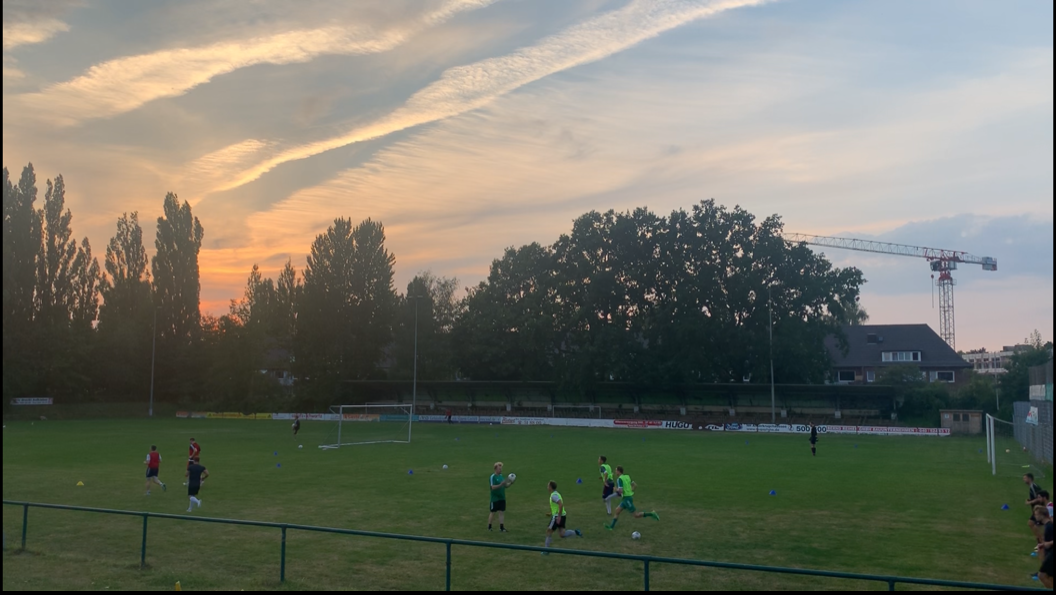 SPERBER BEGRÜßT NEUE 2.HERREN IM VEREIN - SC Sperber